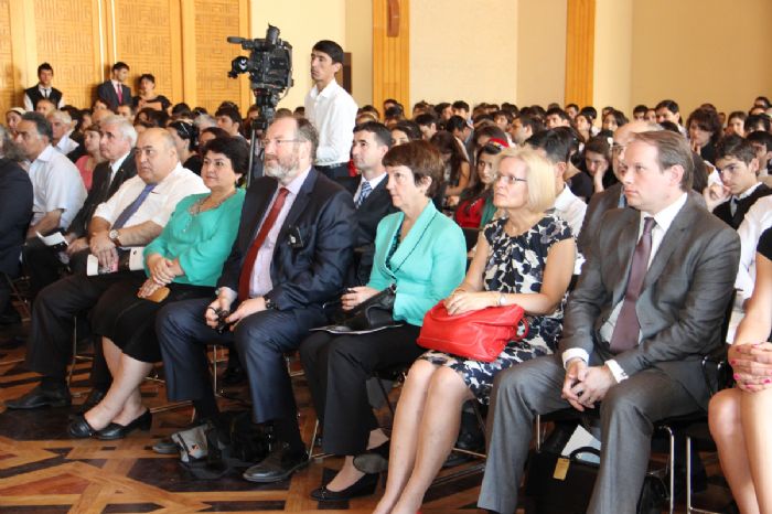 University of Central Asia Celebrates 5th Graduation Ceremony in Dushanbe